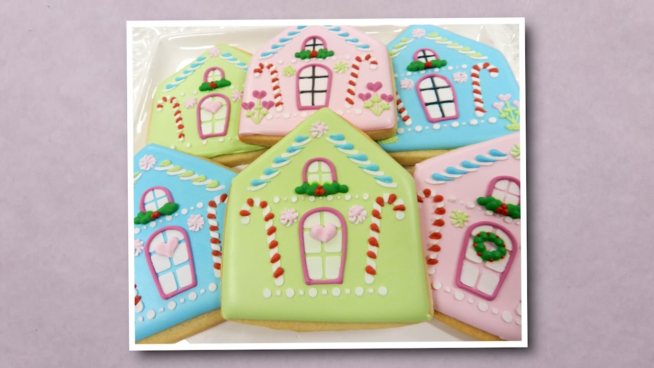 How to Stencil a Gingerbread House Cookie - YouTube