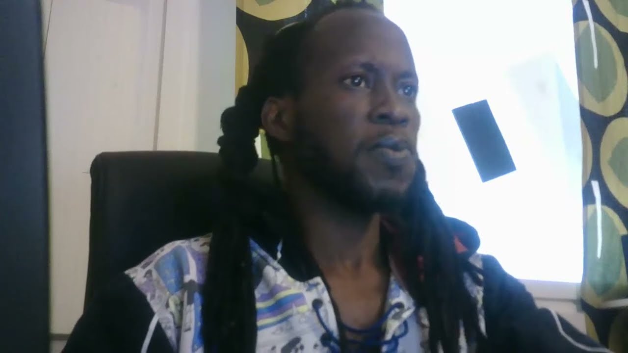 VishnuExpress The Nordic African Peppi Playing Music On Slap Dot Com ...