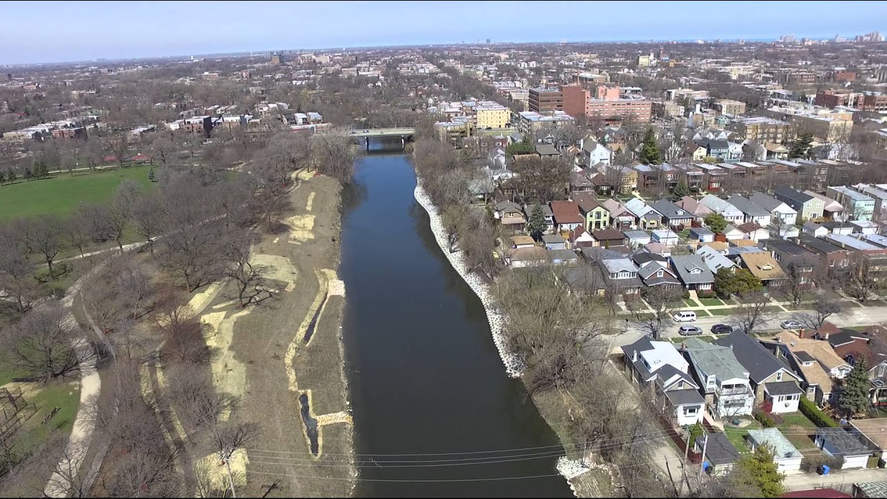 Birds over River - Horner Park - Chicago, IL - YouTube