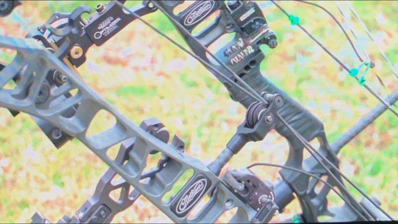 Mathews Vertix vs Mathews Traverse | Shooting Long Distance - YouTube