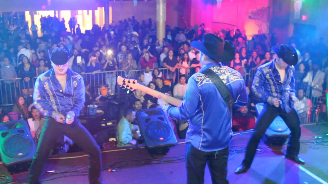 Grupo Control - Cumbia Con La Luna - YouTube