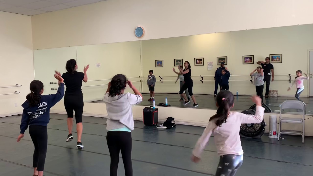 Kashu dance - YouTube