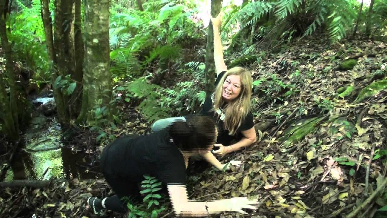 FAT LADY FALLS IN THE MUD! - YouTube