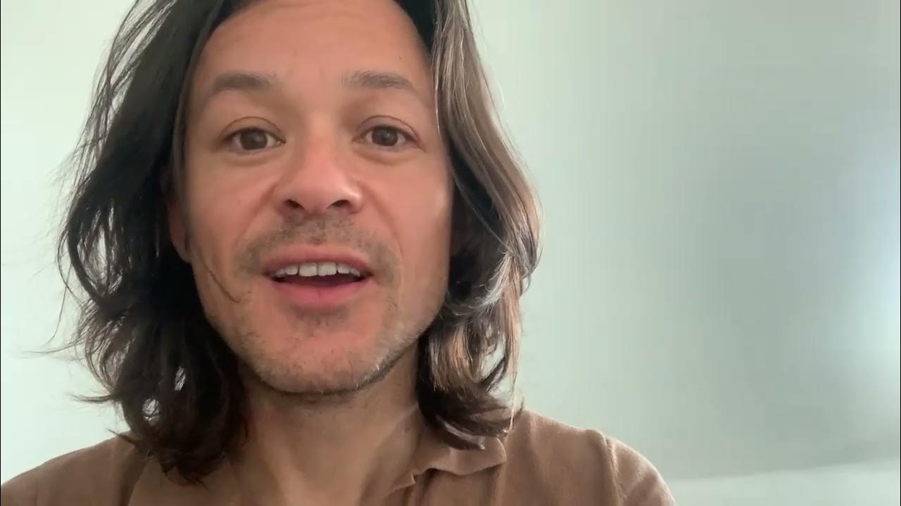 Jaya Savige - 'latecomers' - YouTube