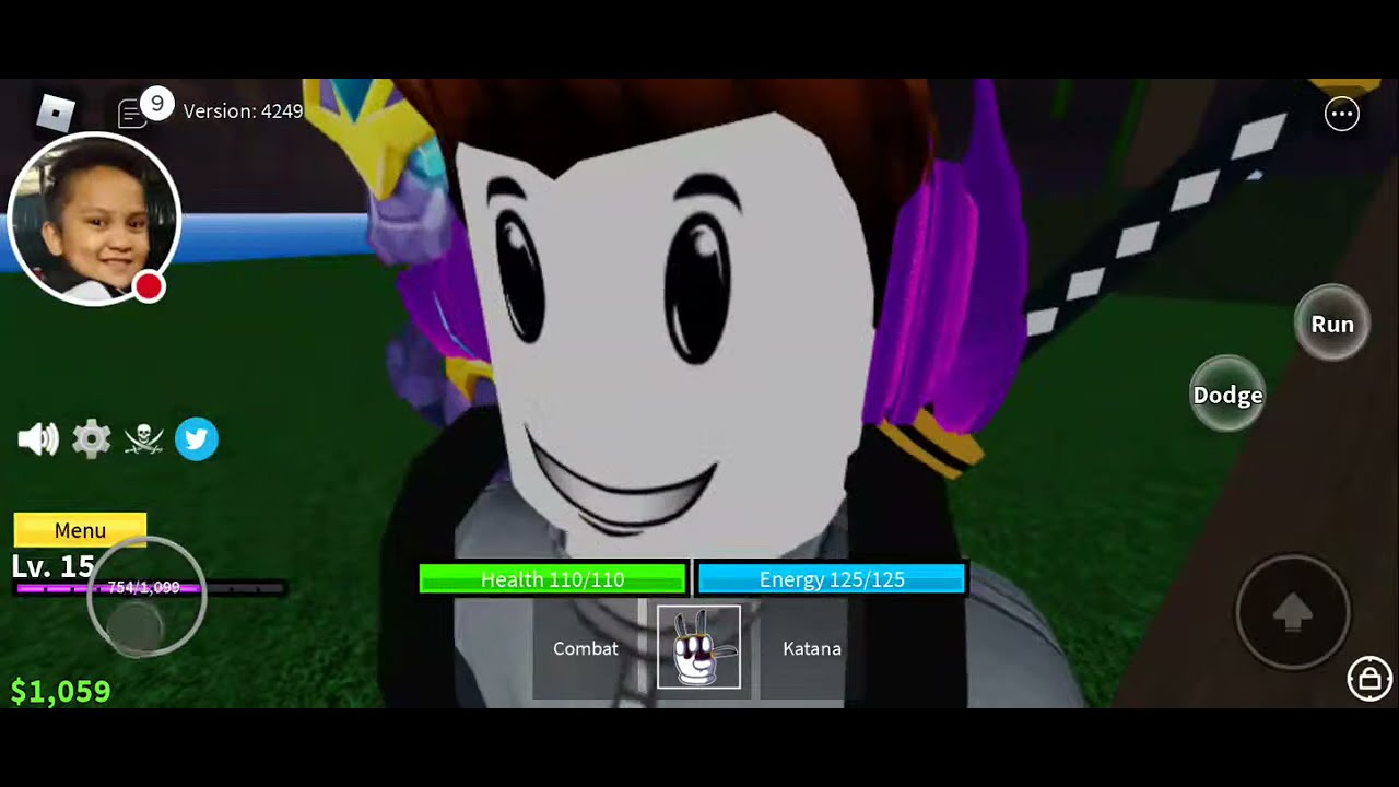 Tara Swimming |Roblox - YouTube