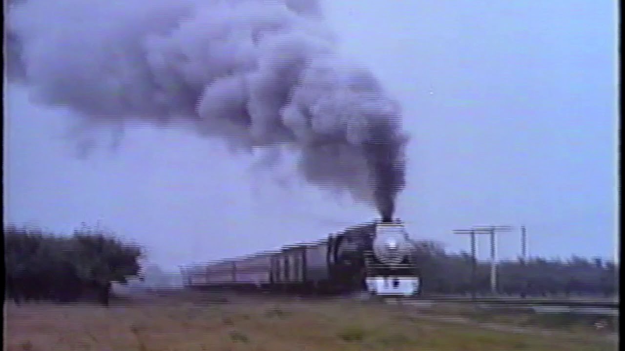 The Southern Pacific Streamlined Daylight Steam Locomotives - A History ...