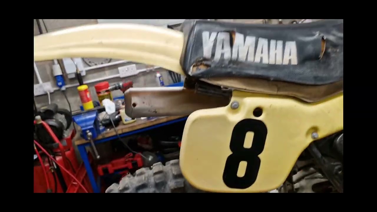 1982 Yamaha YZ490 j - YouTube