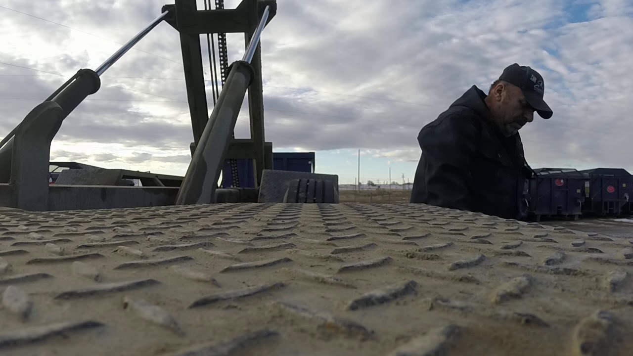 A day in the life of a Roll Off driver #0004 - YouTube