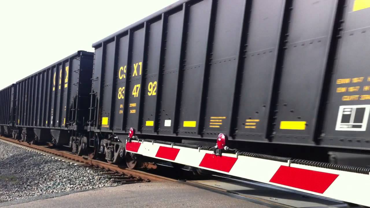 CSX Very Fast Northbound CSX Coal Hoppers - YouTube