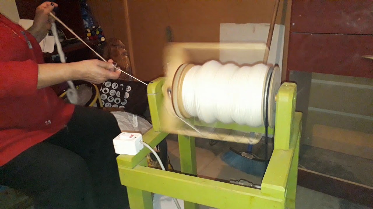 La mejor Máquina hiladora de lana - YouTube