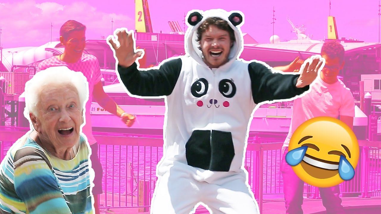 CAN YOU DO THE PANDA DANCE? - NATIONAL PANDA DAY - YouTube