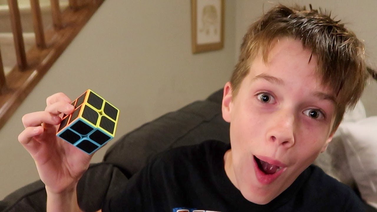 Bryce Solves A Rubik's Cube | Clintus.tv - YouTube