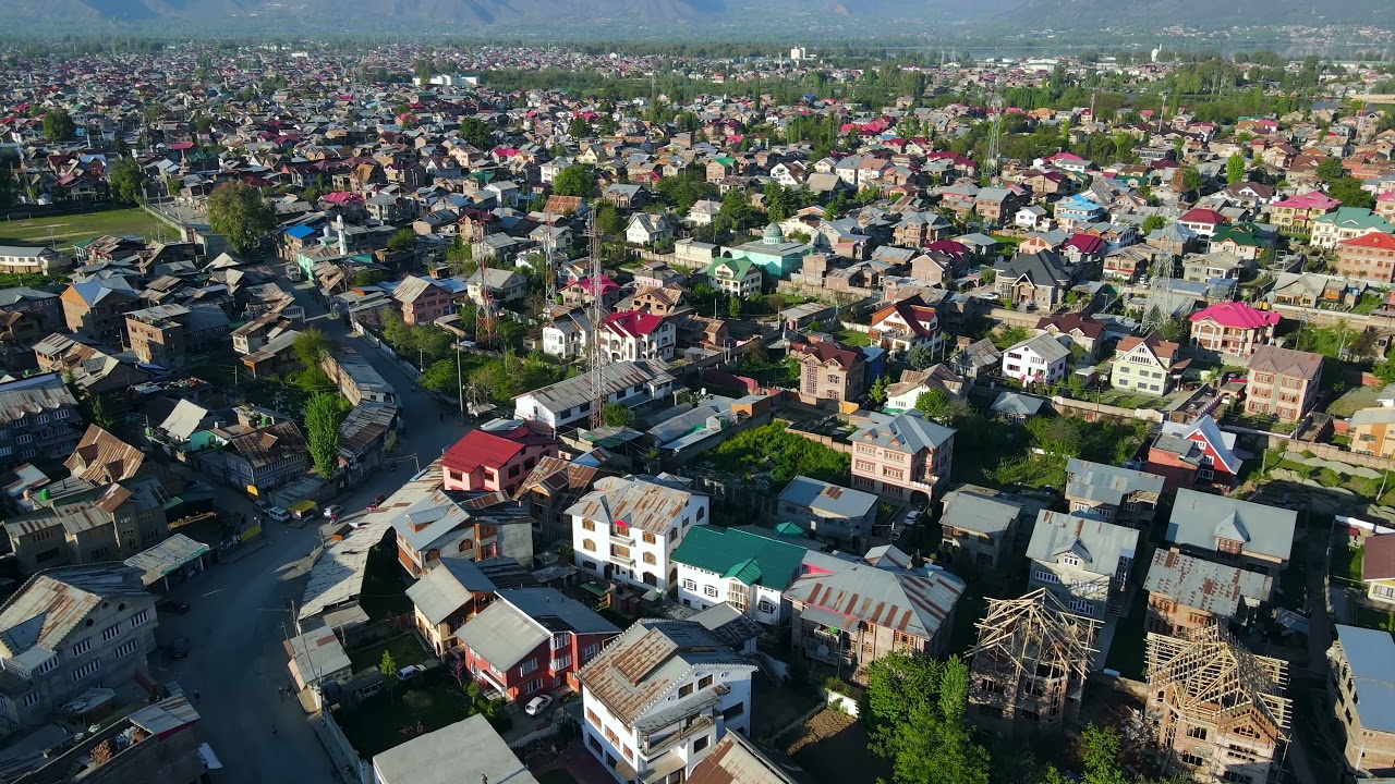 Aerial view of Srinagar city in 4K - YouTube