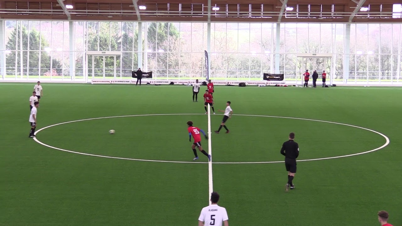 Tom Tippett - Soccer Showcase - Dec '18 - YouTube