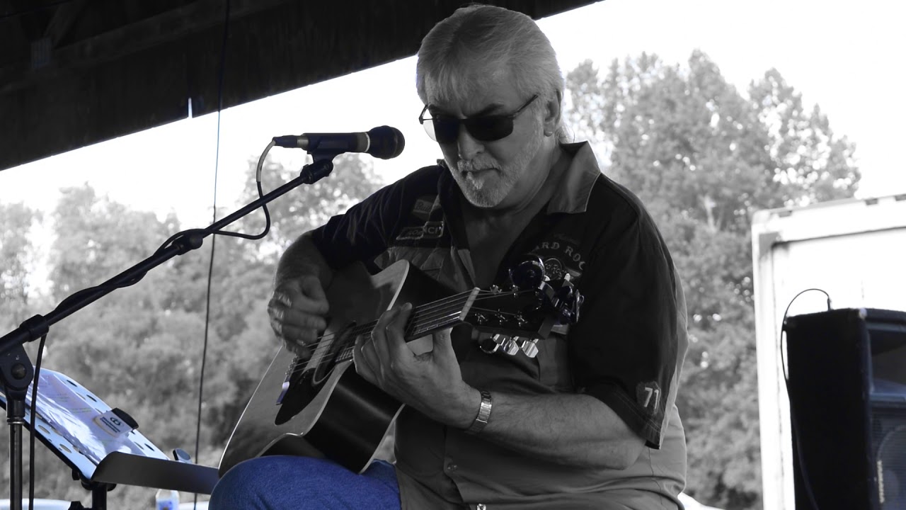 Jerry Tharp performing Van Halen's "Ice Cream Man." - YouTube