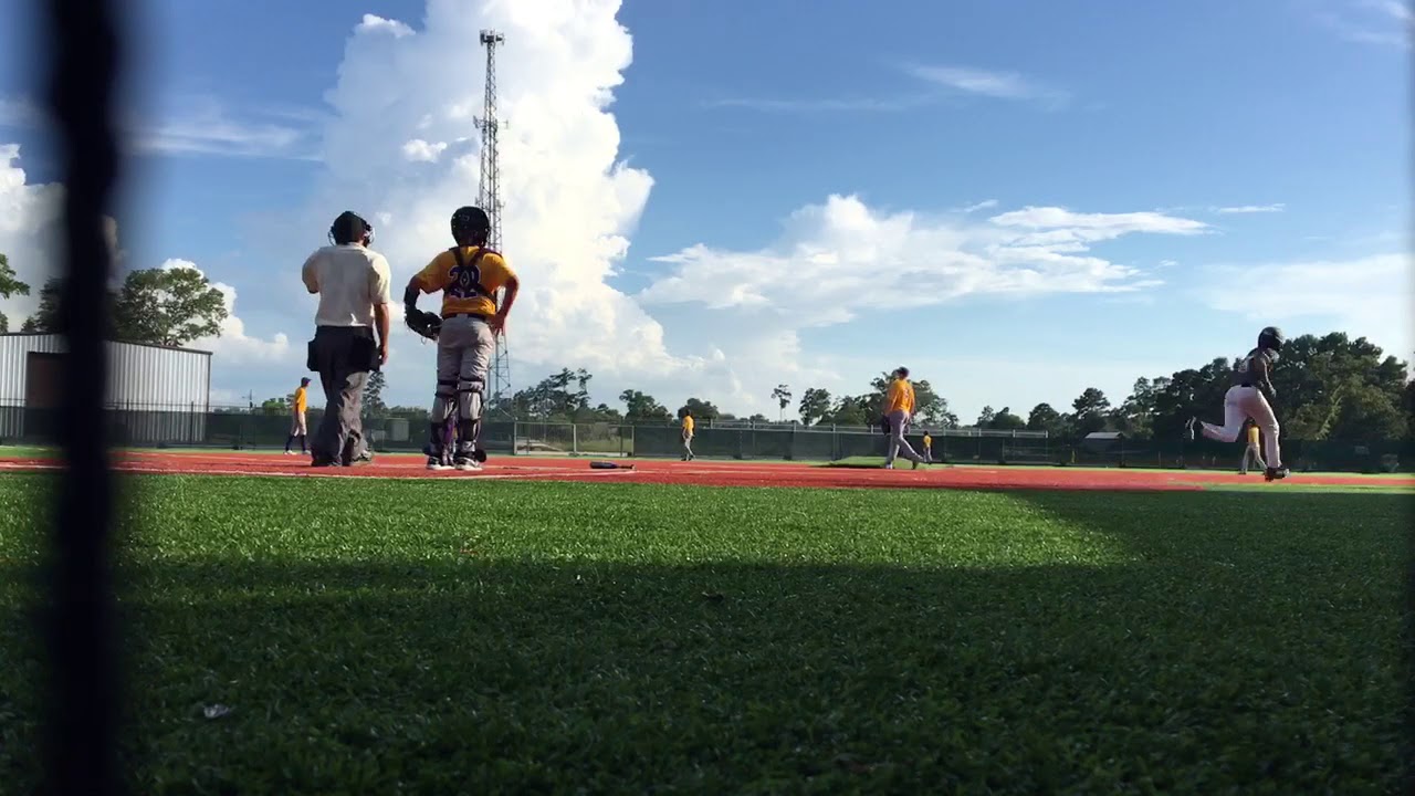 Cade Sanchez HomeRun class of (2021) - YouTube