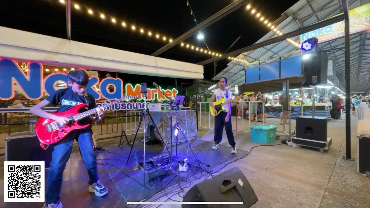 Nene Royal Live Cover @Naka Night Market (Phuket) on 17. Dec. 2023 Part ...