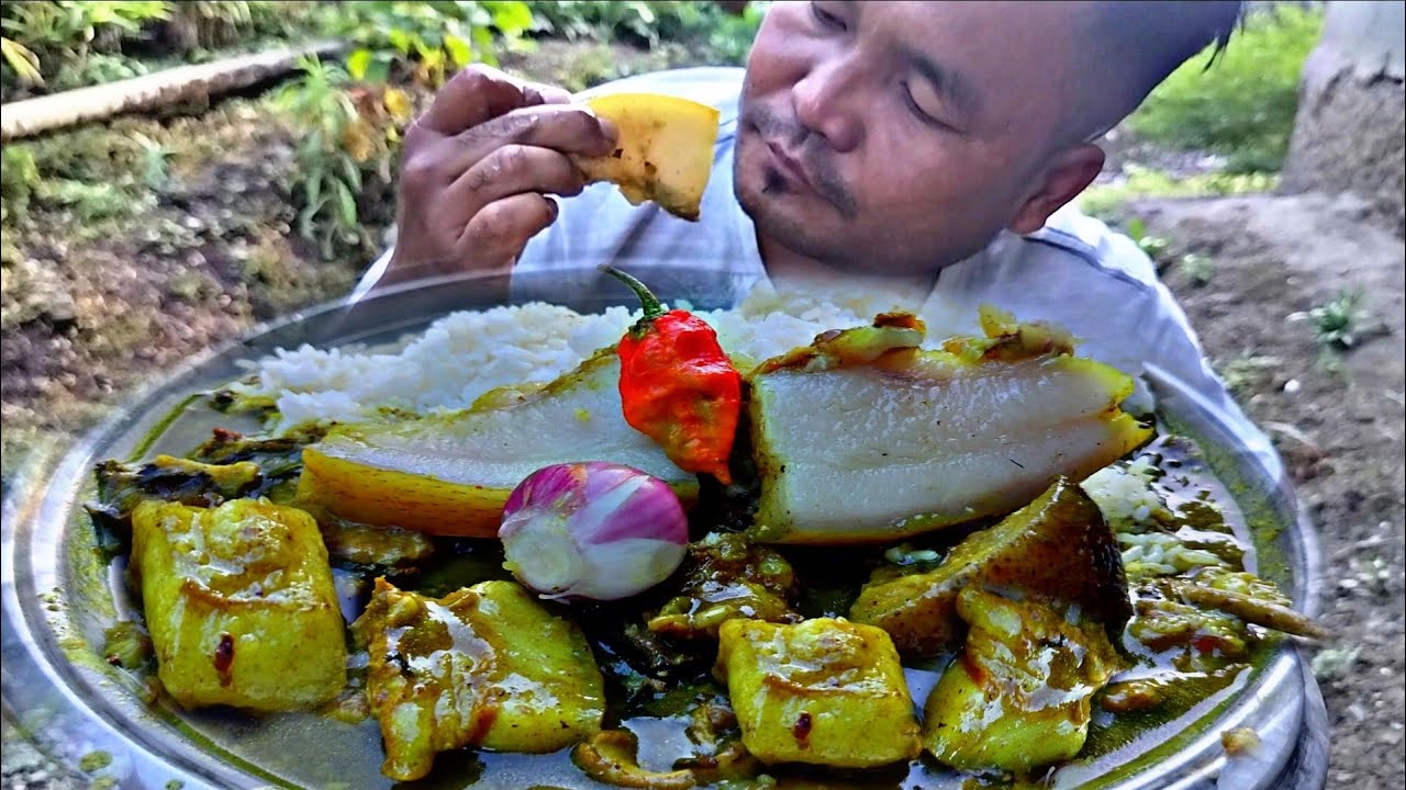 KUKI TRADITIONAL FOOD PORK BELLY(VOHSA SIJOUPOH) WITH KING CHILLI 🔥🔥 ...