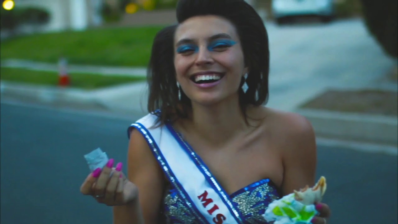 LADYGUNN FASHION EDITORIAL: THE S.F.V - YouTube