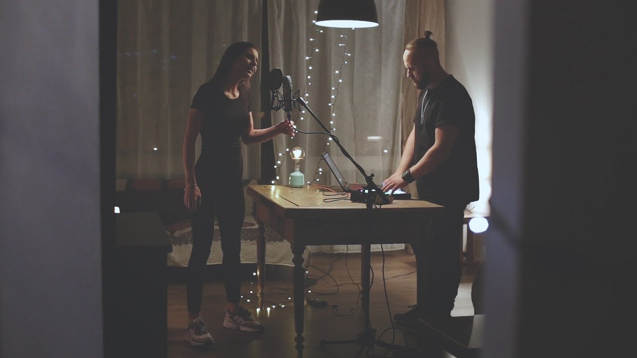 Taco Hemingway - W PIĄTKI LEŻĘ W WANNIE feat. D.Podsiadło | Ana Andrzejewska & Bartek Bednarek ...