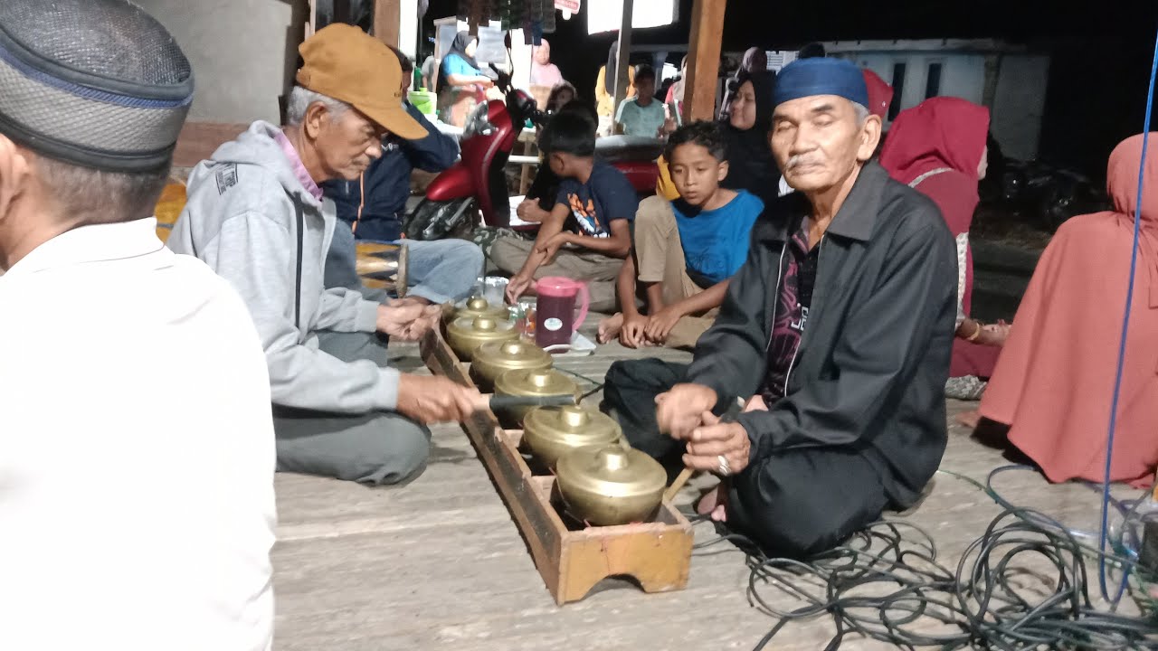 balimau kasai _ calempong tradisional kampar - YouTube