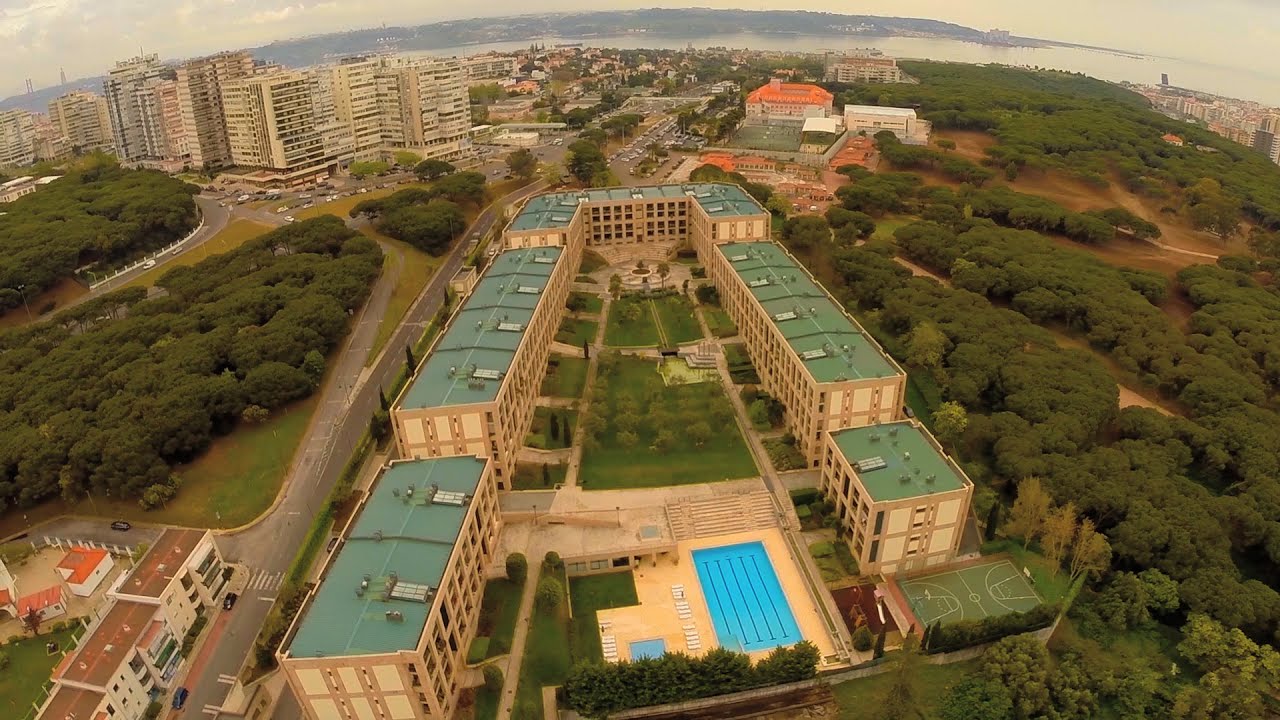Villa Restelo - YouTube