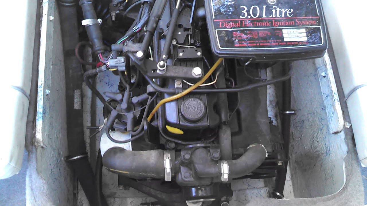 1994 bayliner 3.0 - YouTube