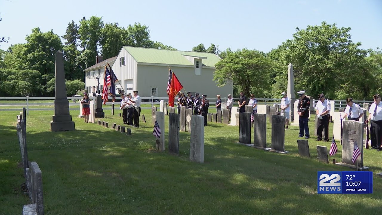 Town of Hadley hosts Memorial Day Parade and ceremonies - YouTube