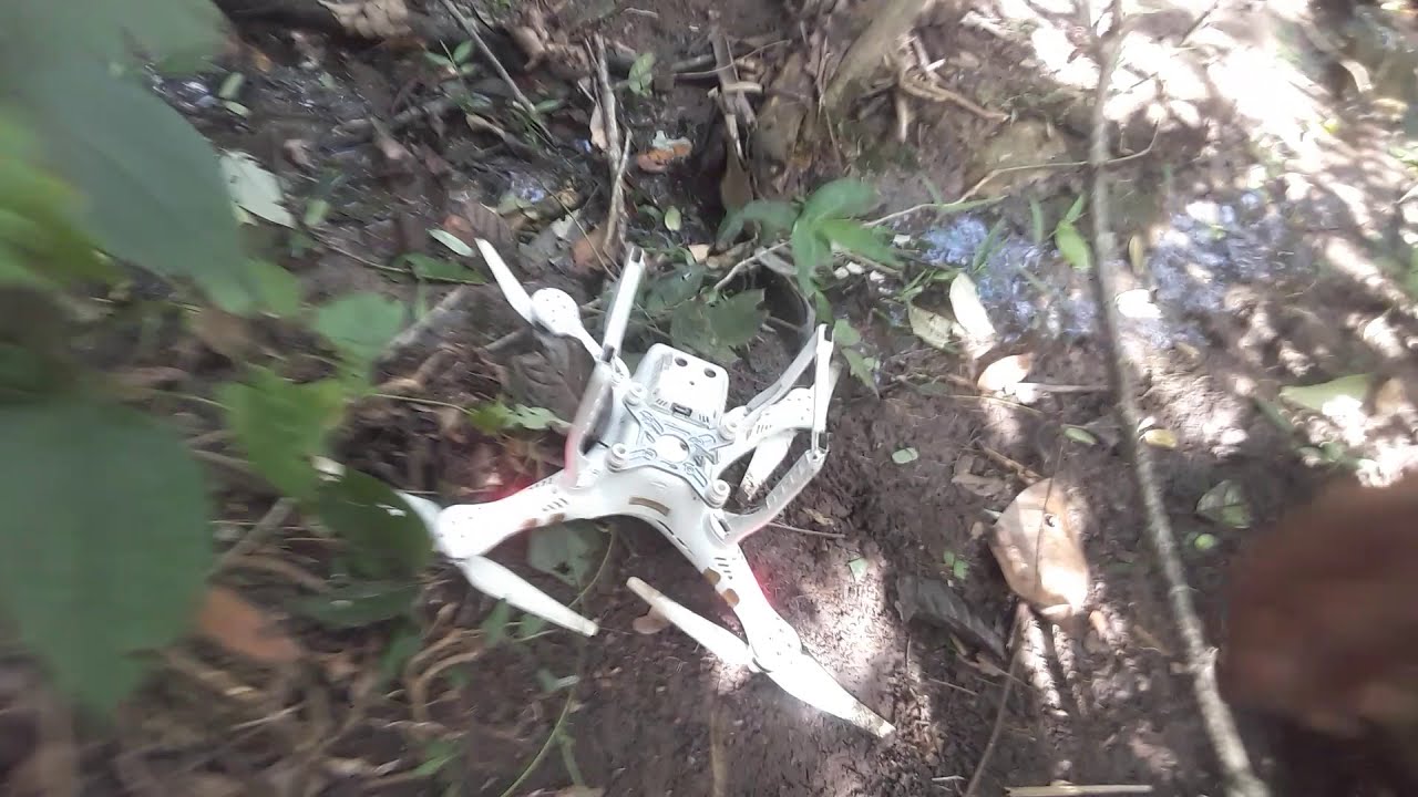 Drone caindo queda drone phantom 3 - YouTube
