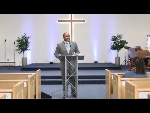 The Lighthouse On The Pike | Sunday Service | Luke 22:14-16 | "Let's ...