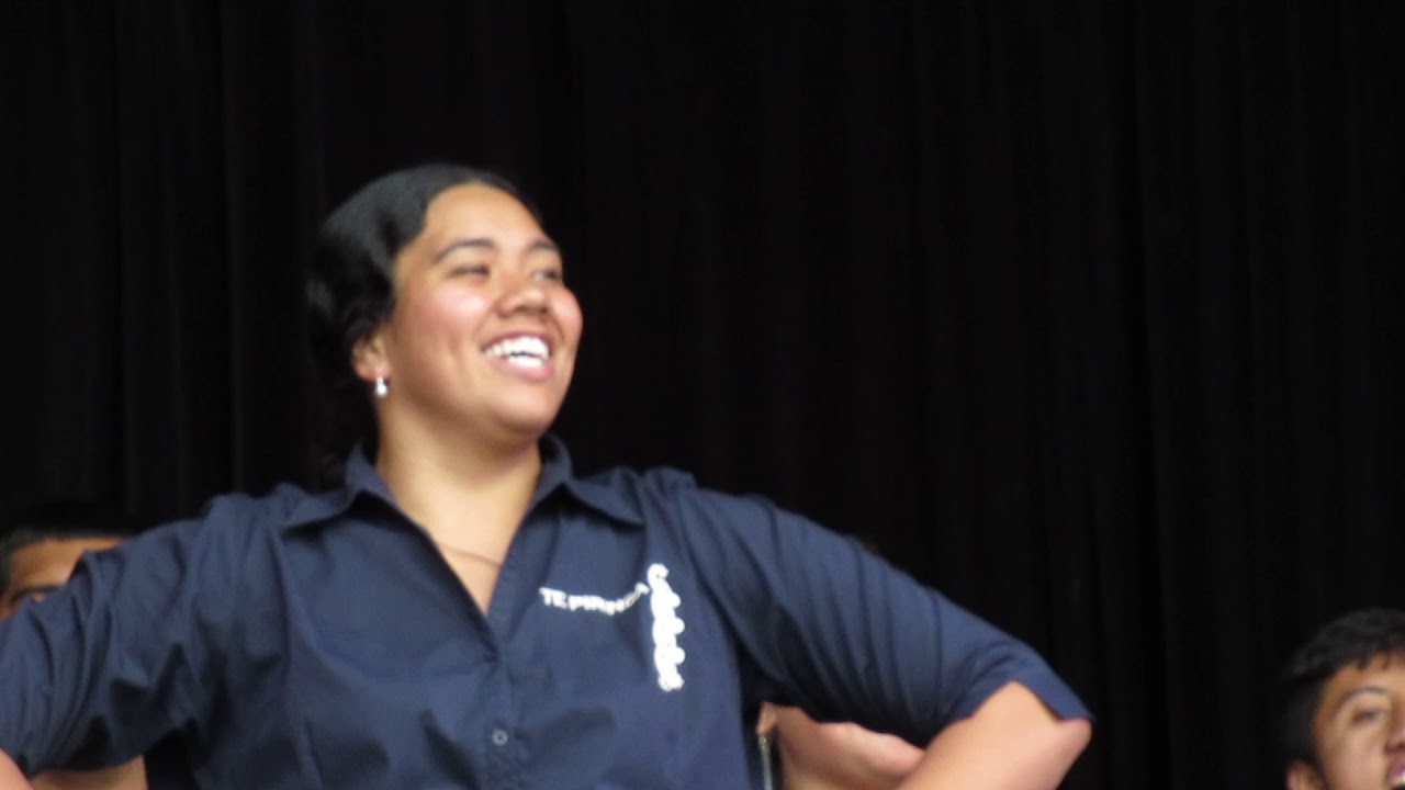 ARA! KA TITIRO by TE PIRINGA - YouTube