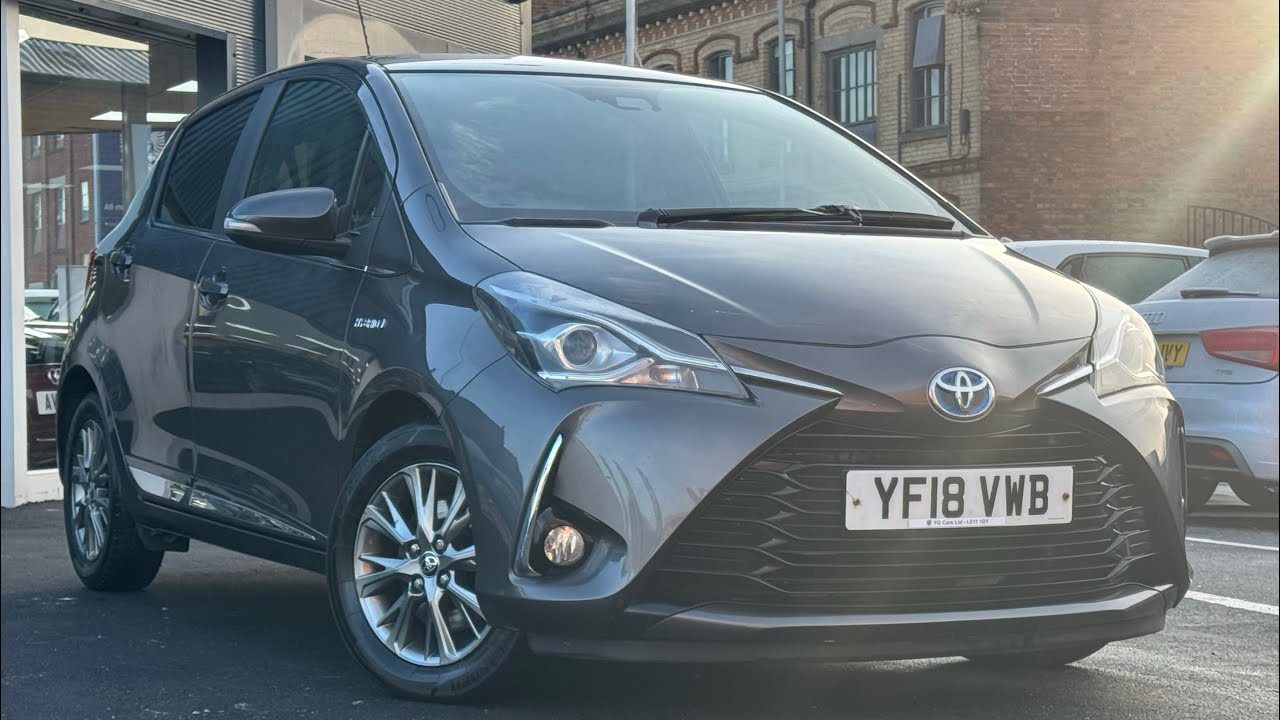 FP18 VWB - Toyota Yaris - YouTube