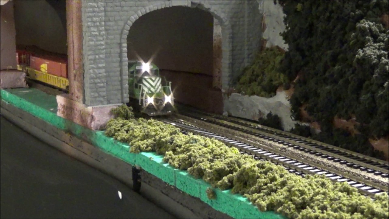 FURX#3031 Leads Q192! Ho Scale :D - YouTube