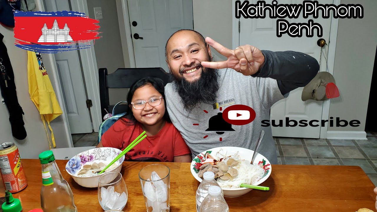 Pah and koun srey mukbang kathiew 🍲😂😂 - YouTube