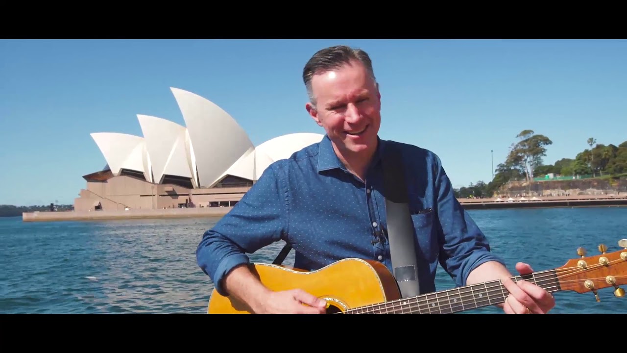Colin Buchanan - John 1:1 Out & About DVD - YouTube