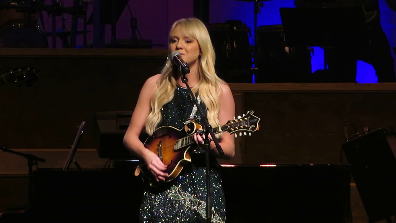 Rachel Messer Dale. Bury Me - YouTube