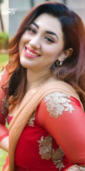 Apu Biswas || অপু বিশ্বাস || Bengali Actors Apu Biswas New Tiktok Vedio - YouTube