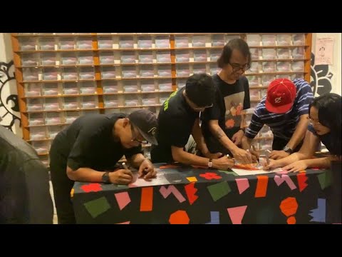 The Adams Vinyl Launching Demajors 2023 - YouTube
