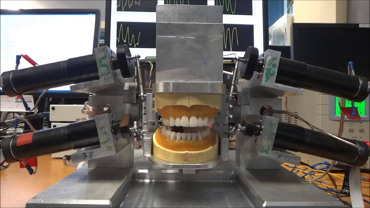 Chewing robot - YouTube