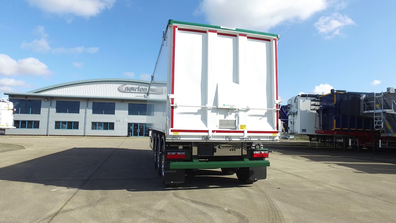 Fruehauf Bulker Tipping Trailer for Sale - YouTube