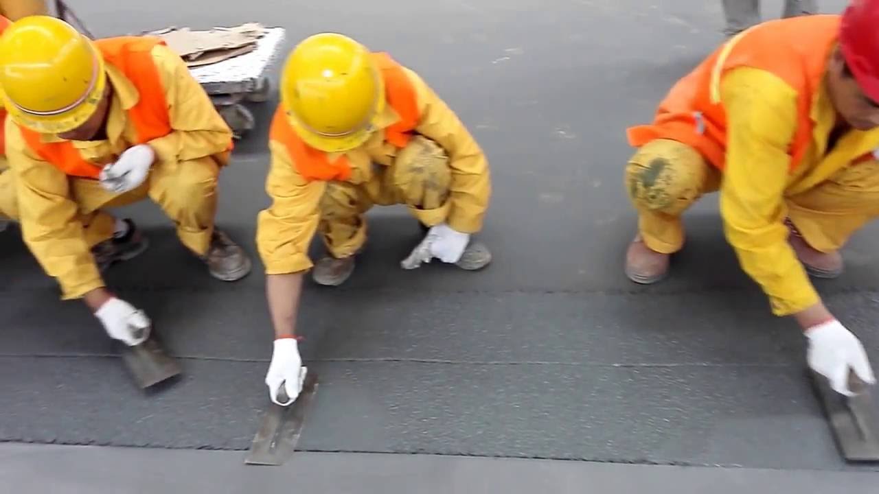Sikafloor 20 N PurCem VP Application Screed Box - YouTube