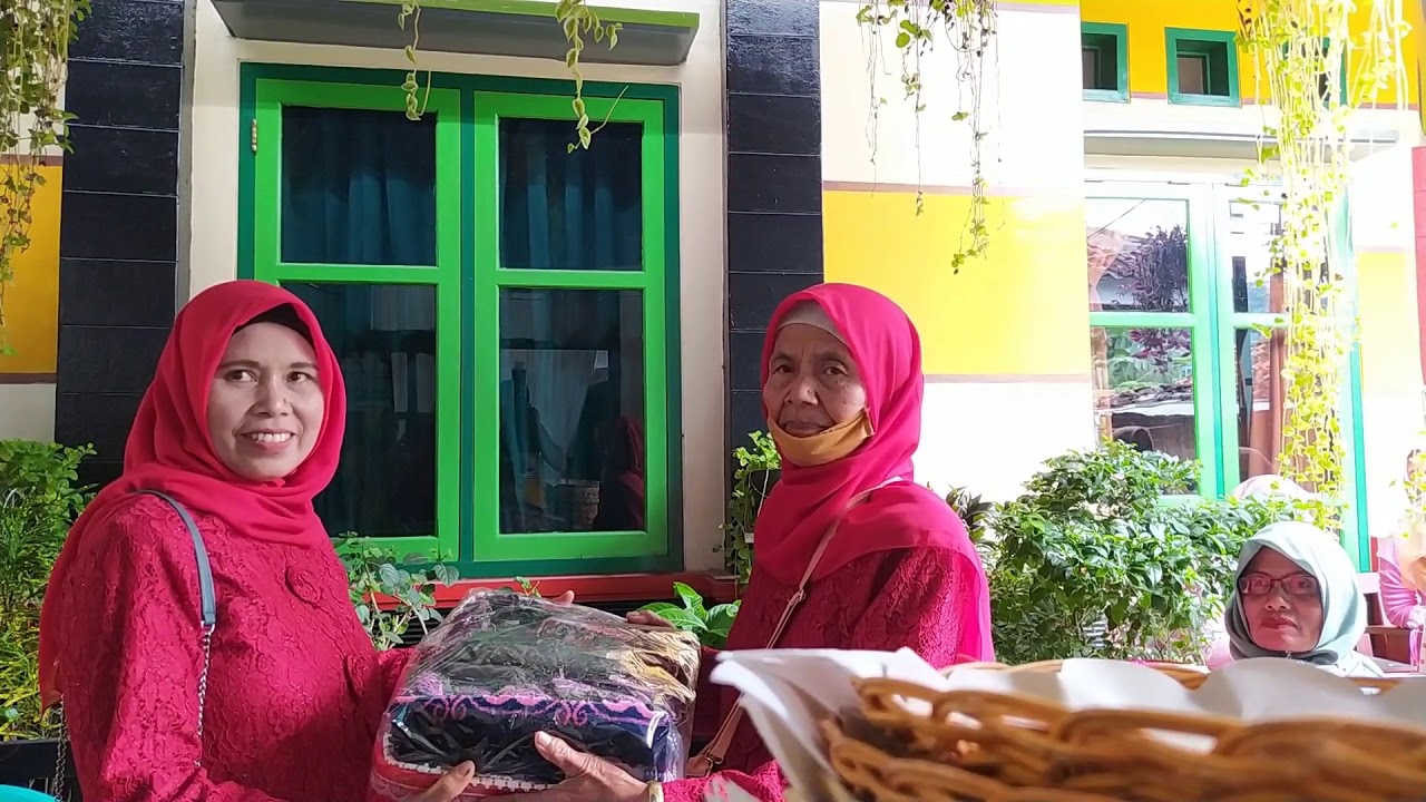Wedding Nenk Suci | Tangkolo - YouTube