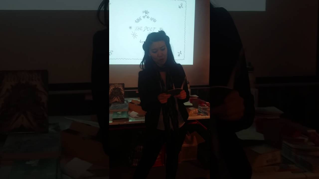 Small Press Live Show: Amber Hsu reads her poem The Poet - YouTube