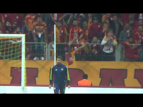 Volkan Demirel'in sahaya çıkışı.. Galatasaray - Fenerbahçe 22/10/2017