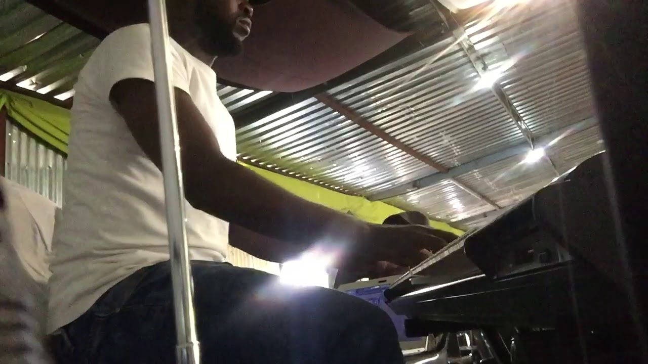 Zweli Mabaso - Itende Chorus