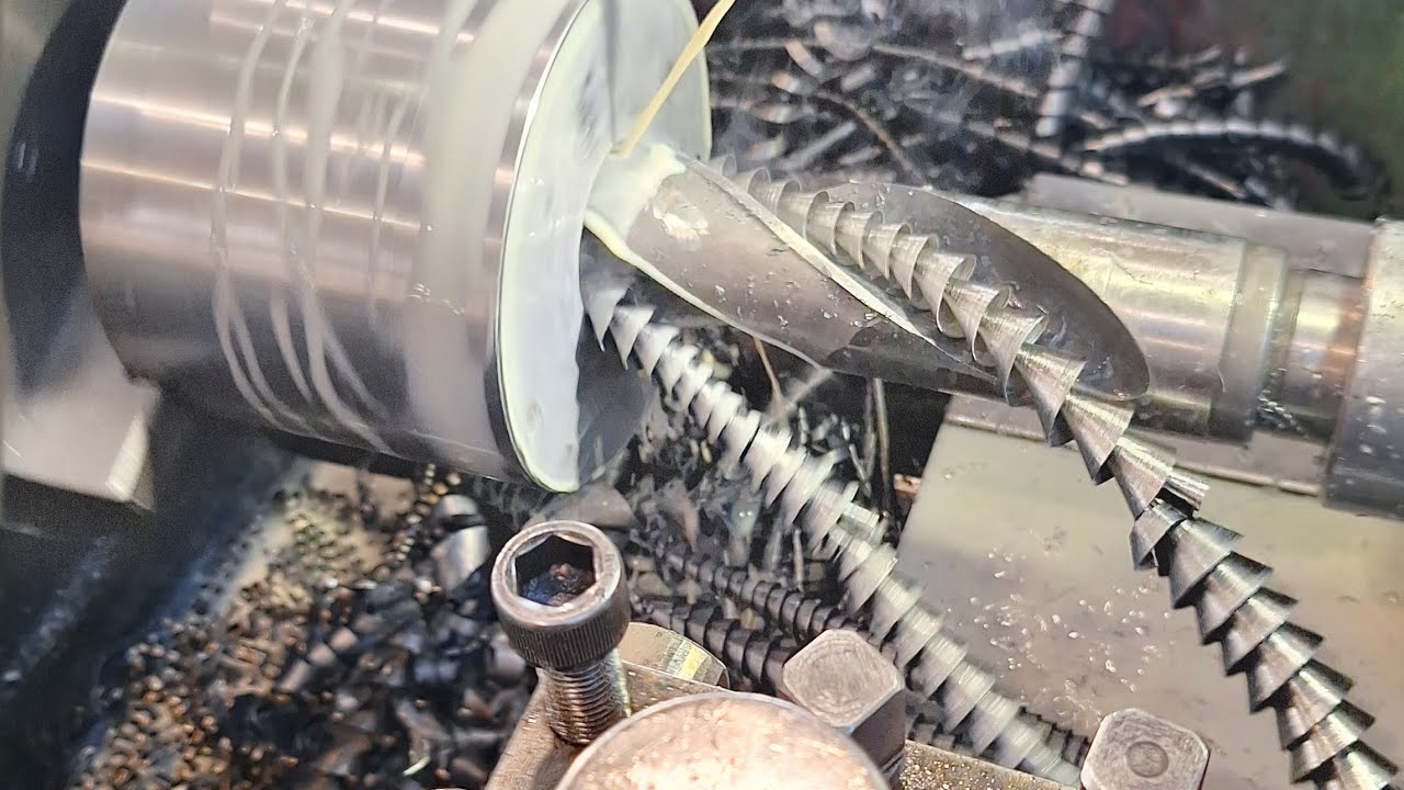 Fast drilling operation.Lathe.Быстрое сверление.Токарный станок - YouTube
