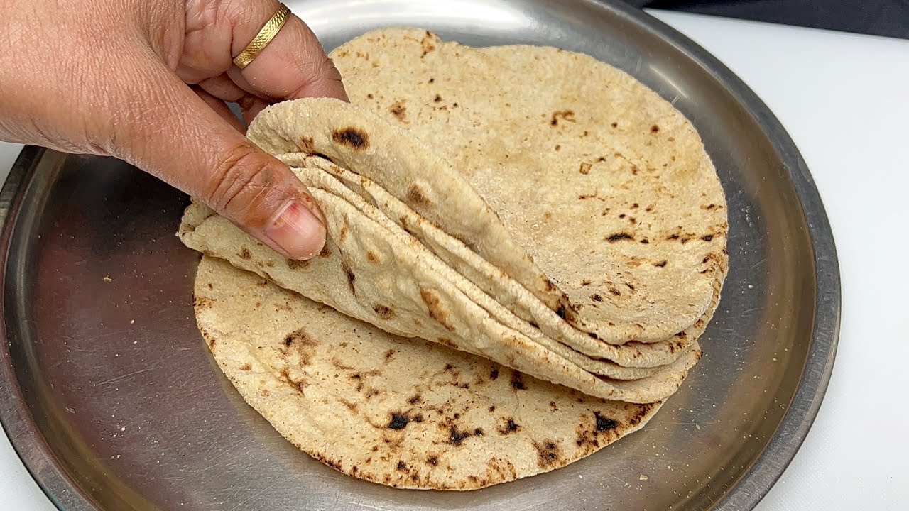 इस वीडियो को देखने के बाद आप बची हुई रोटी कभी नही फेंकेगे देखकर हैरान ...