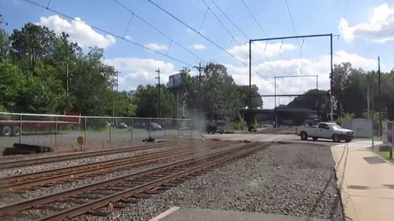 Woodbourne Railfanning In Bucks County, PA With Horn, Road Slug & CEFX ...