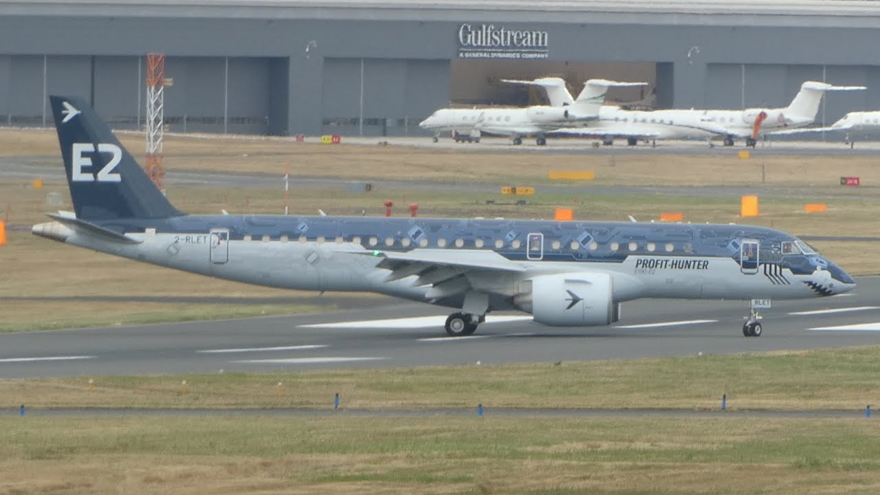 Embraer E190-E2 “Tech Shark” Arrival for Farnborough Airshow 2022 - YouTube