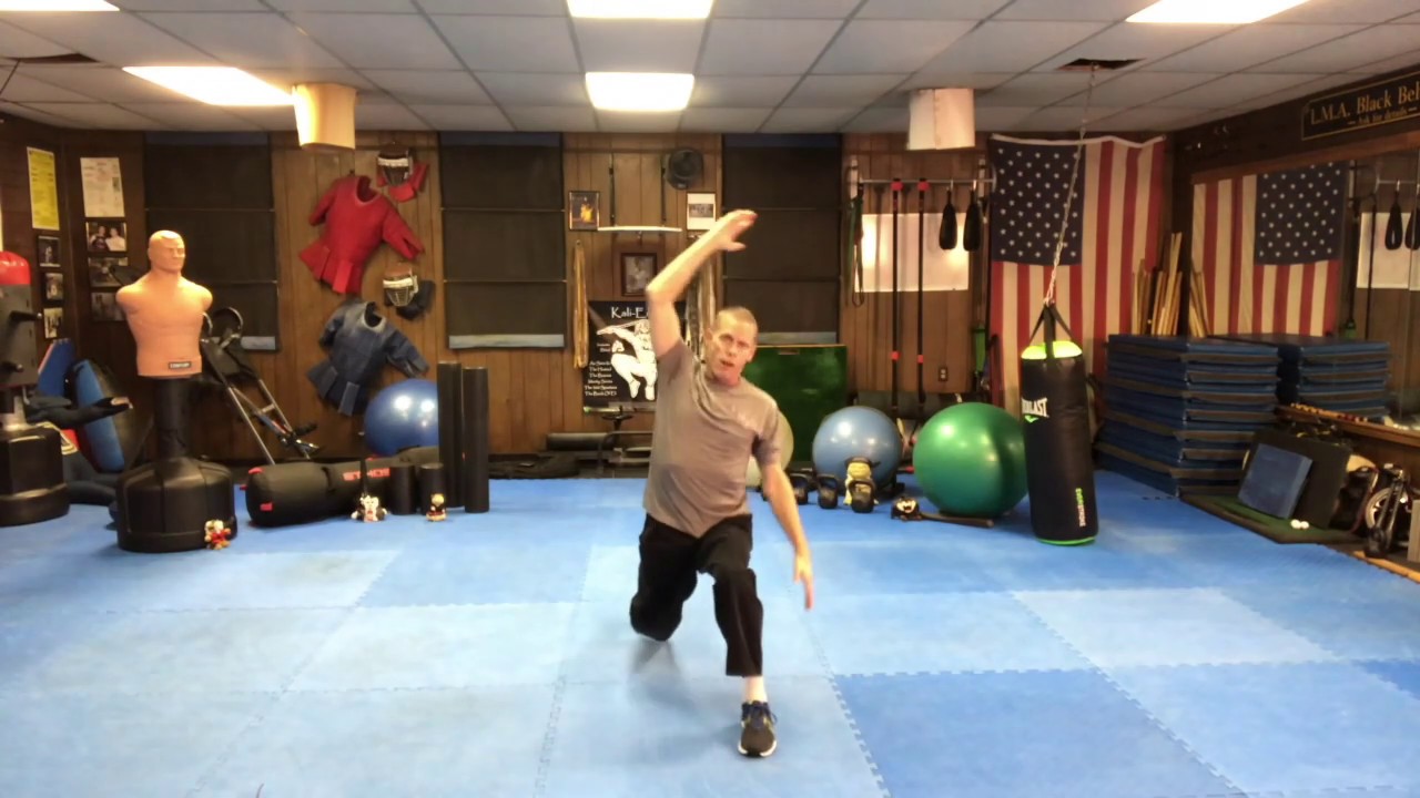 CCAC Aerobic Kickboxing #4 / Pendulum Kick, CHC Combo, Dynamic Tension ...